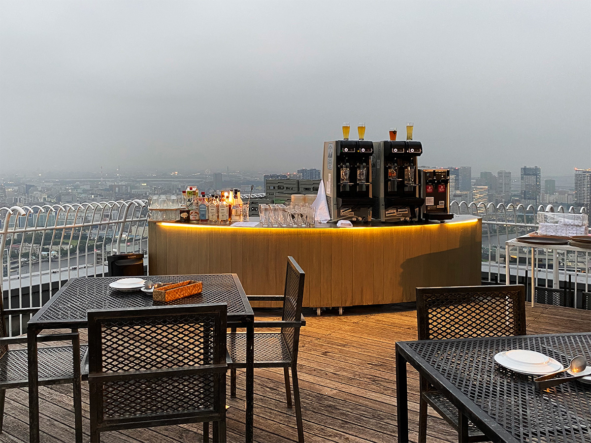 RESTAURANT LUKE with SKY LOUNGE - RustyVal