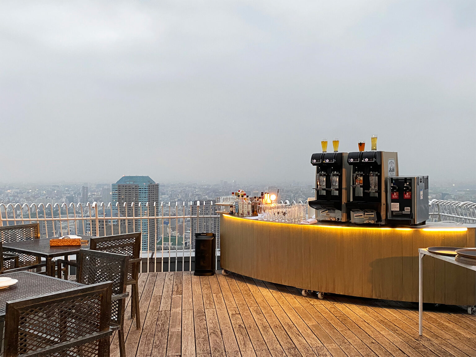 RESTAURANT LUKE with SKY LOUNGE - RustyVal